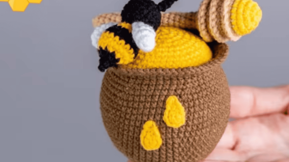 Easy and Fun Crochet Bee Pattern Ideas - Fun Crochet Patterns