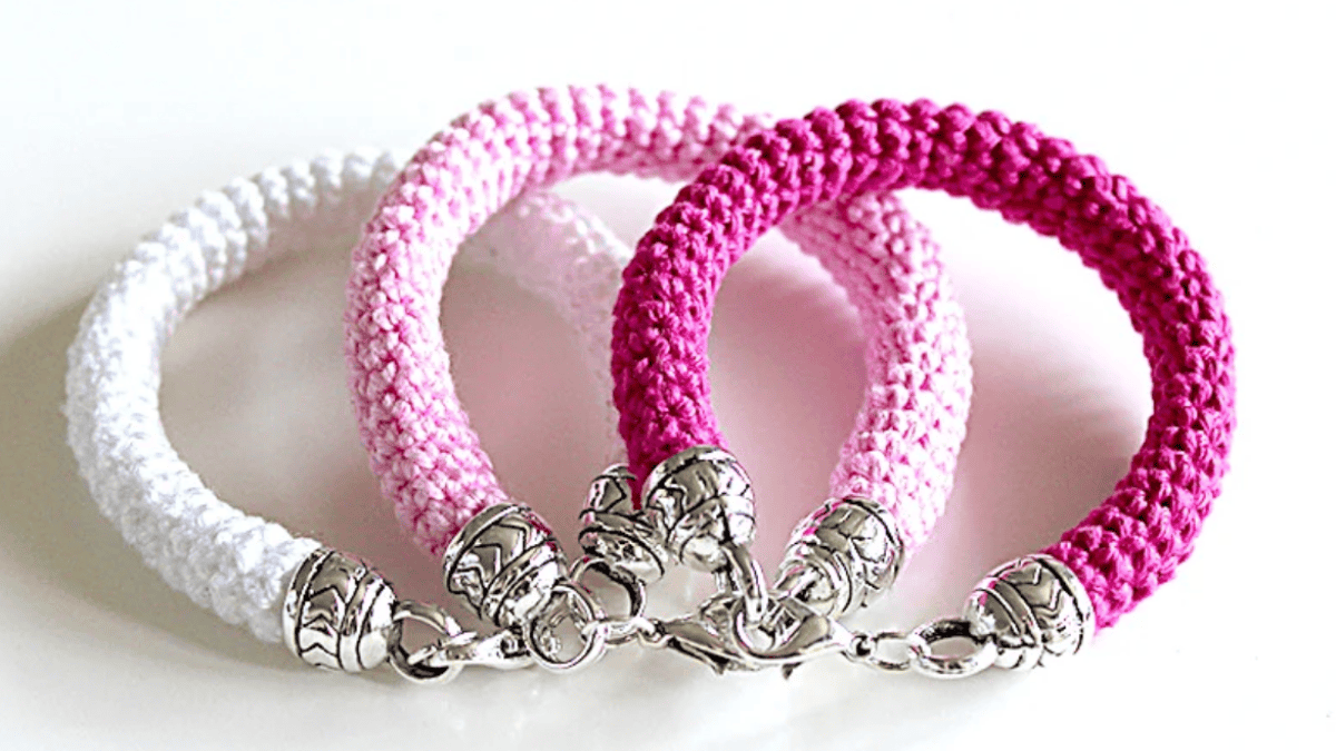 Easy Bracelet Crochet Patterns - Fun Crochet Patterns