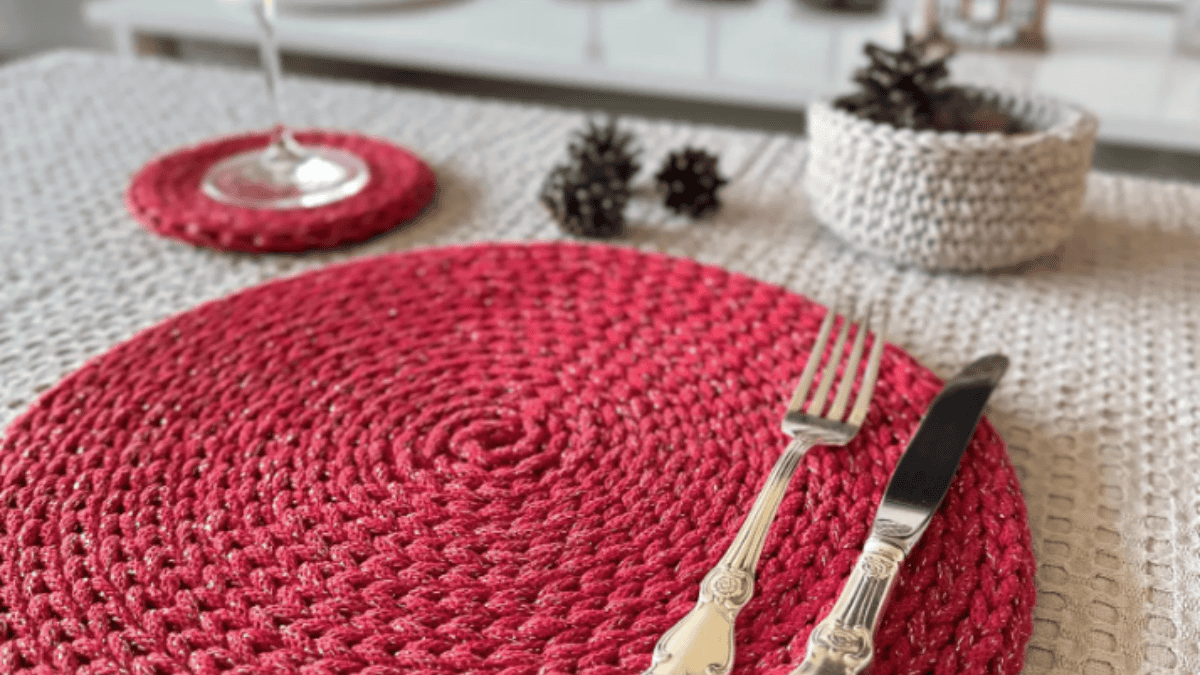 Christmas Crochet Placemat Patterns - Fun Crochet Patterns