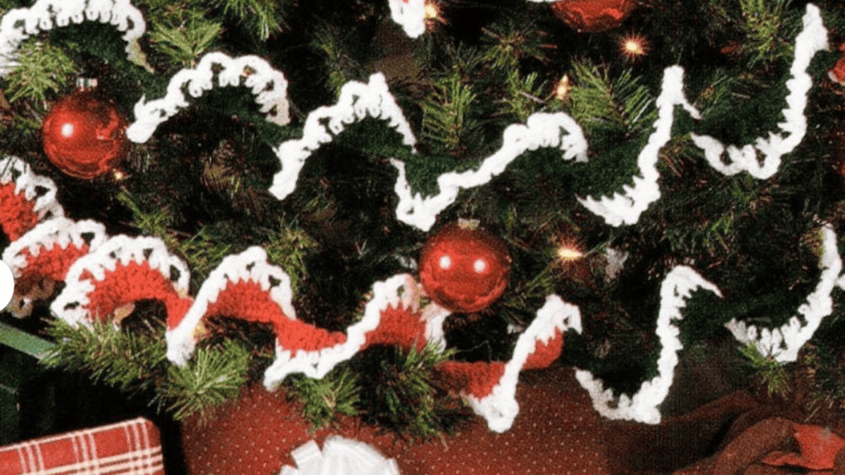 Crochet Christmas Garland Patterns - Fun Crochet Patterns
