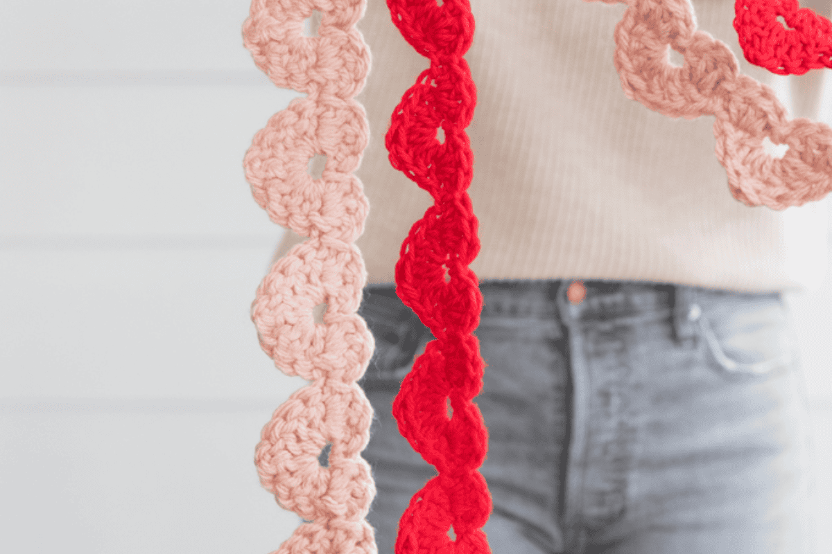 Heart Garland Pattern - Fun Crochet Patterns